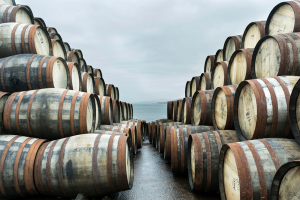 Barrel Strength vs. Cask Strength | Blackwell’s 2025 Guide - Blackwell ...